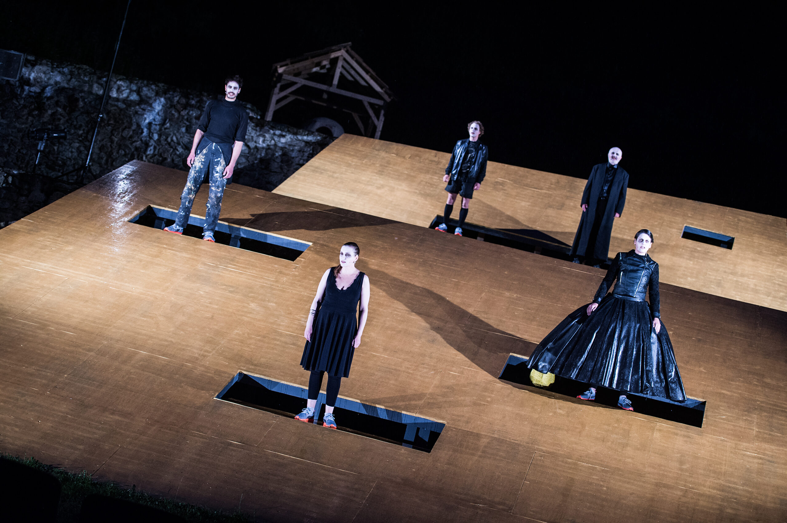 DIE PERSER 2016 - WOLKENFLUG